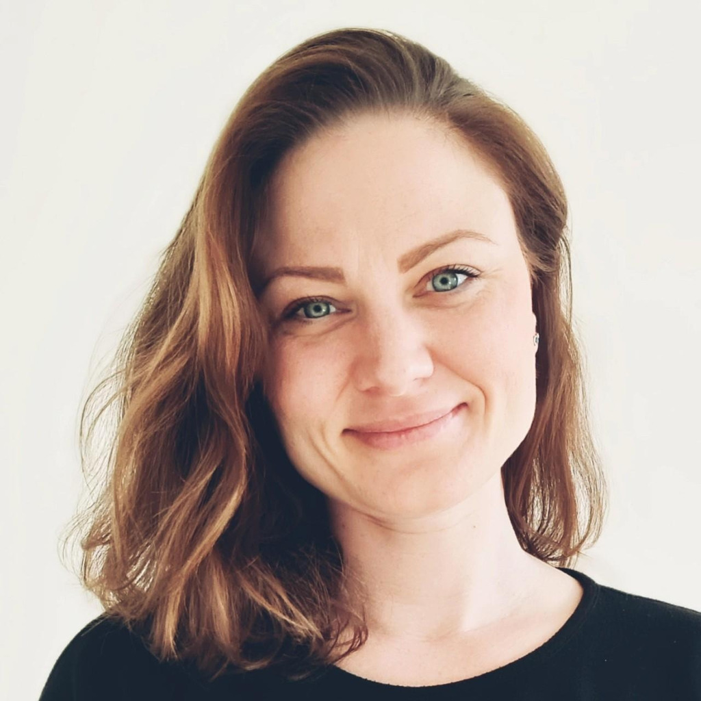 Sarah Schmid - Personalreferentin - Stollwerck GmbH | XING