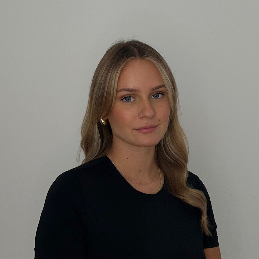 Jessica Nierada - Human Resources Coordinator - Hilton Düsseldorf | XING