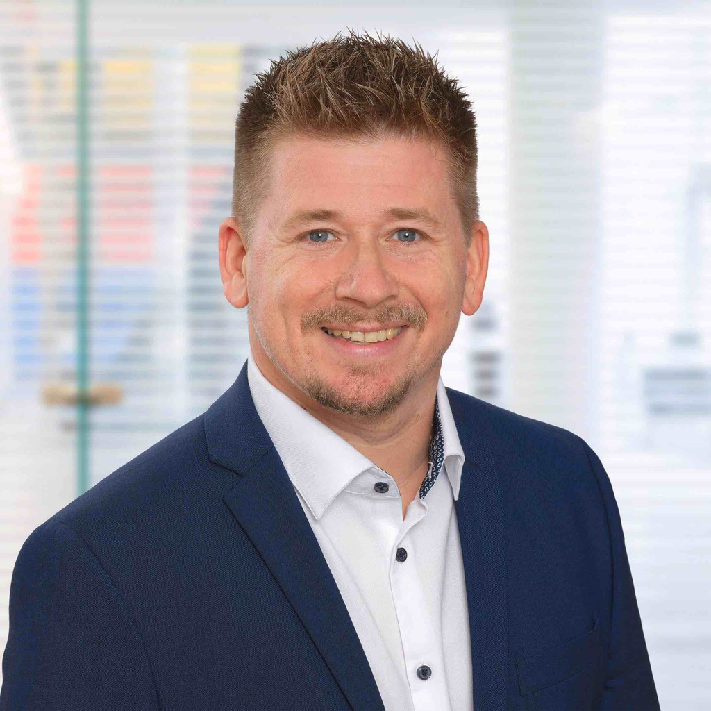 Tim Leyers - Versicherungsfachmann - ERGO Versicherung ...