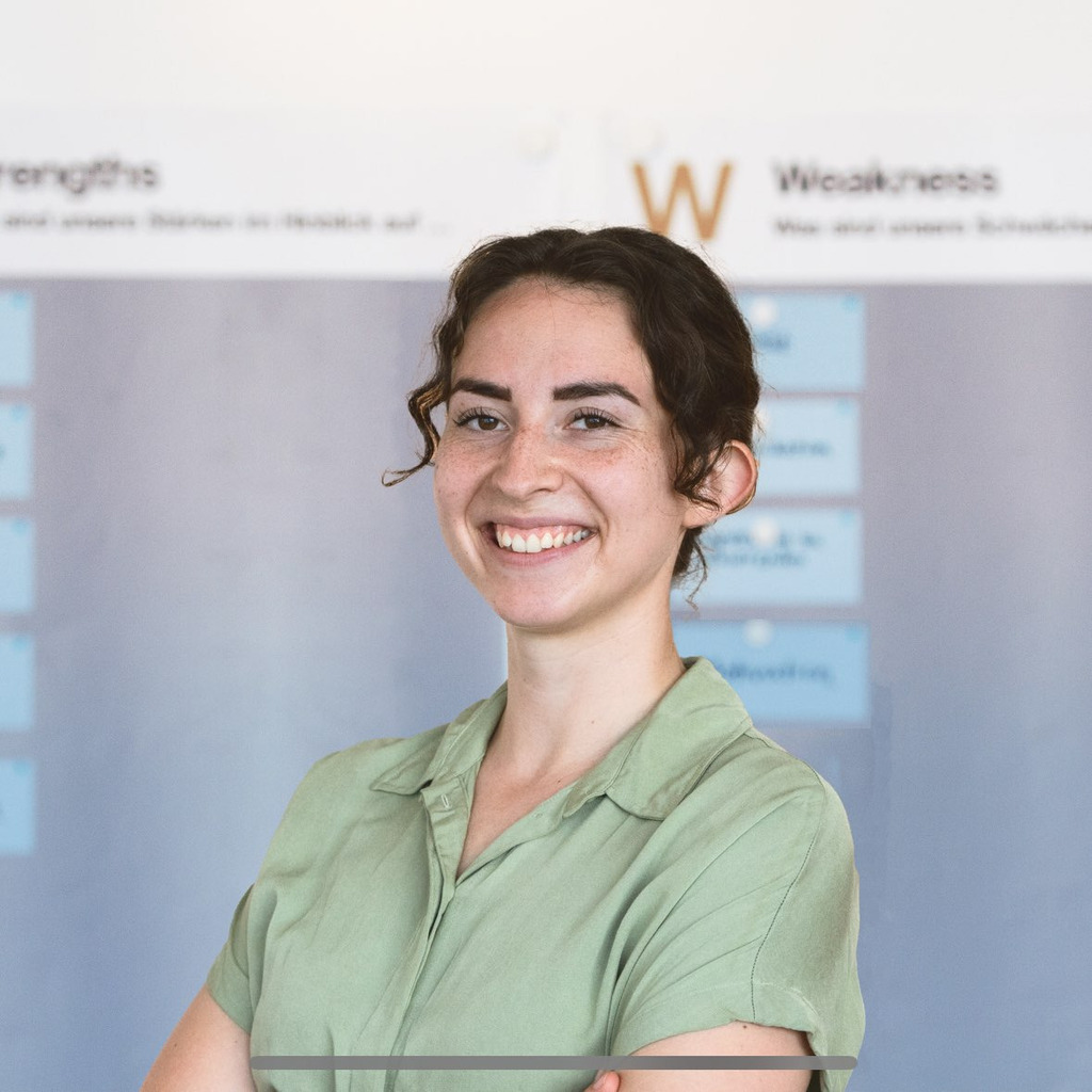 Julia Linnert - Sales Manager & Consultant - Blackbox Open ® GmbH & Co ...