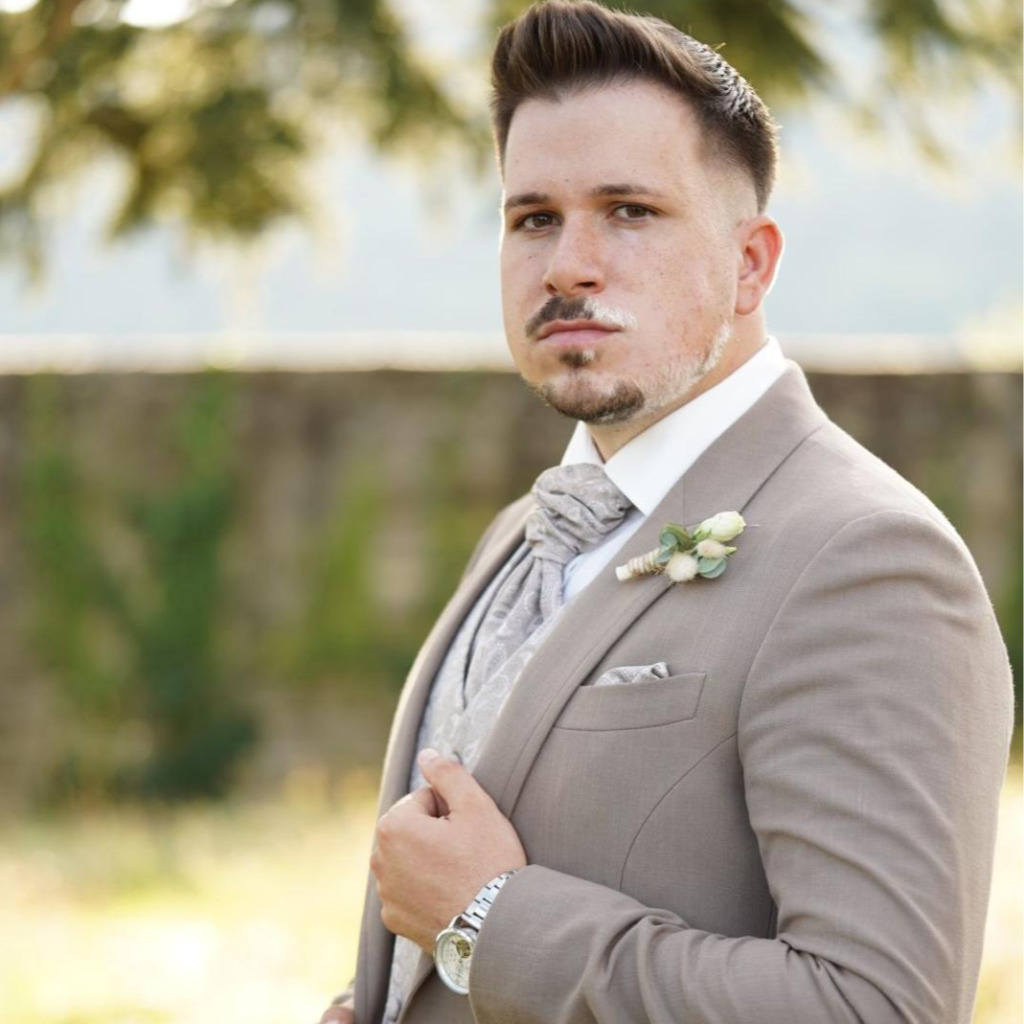 Kevin Beck - Küchenfachberater - Hans Segmüller Polstermöbelfabrik GmbH ...