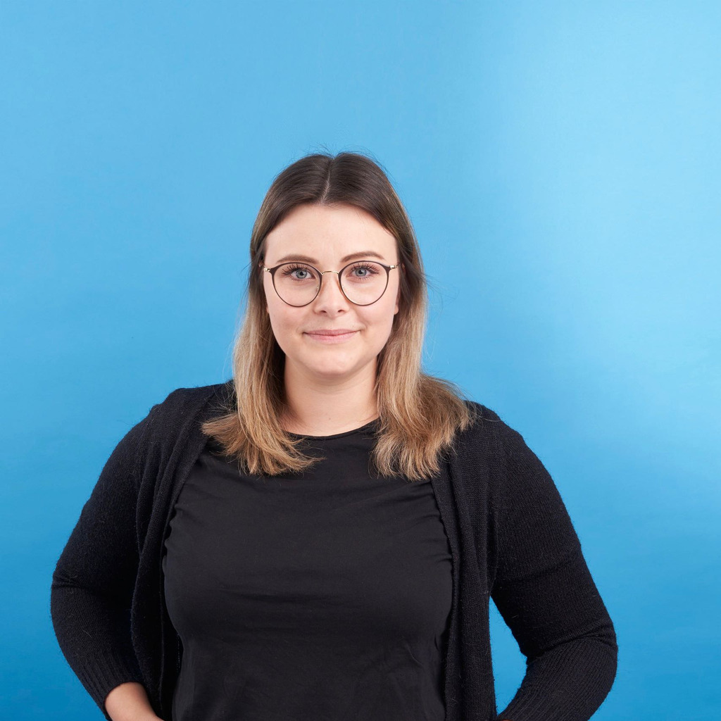 Selina Marie Diehl - Mitarbeiterin HR & Legal - Wagner eCommerce Group ...