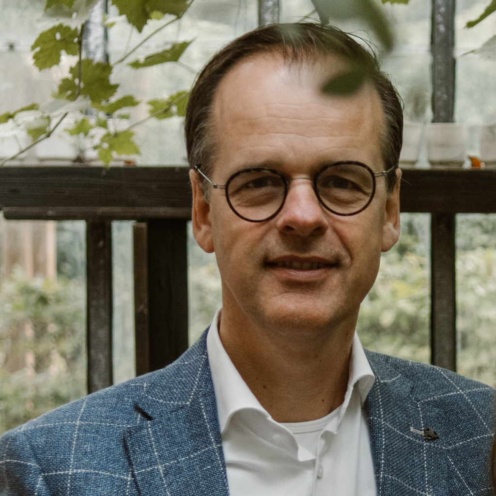 Koos Sluiter - Site-Manager - STEF | XING