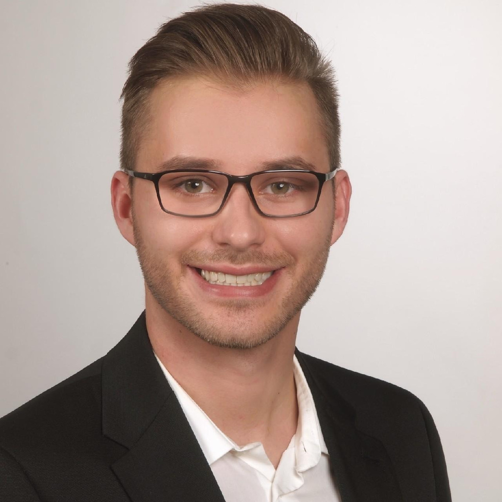 Michael Borrmann - Techniker in der Batterieproduktion - ZSW Labor für ...