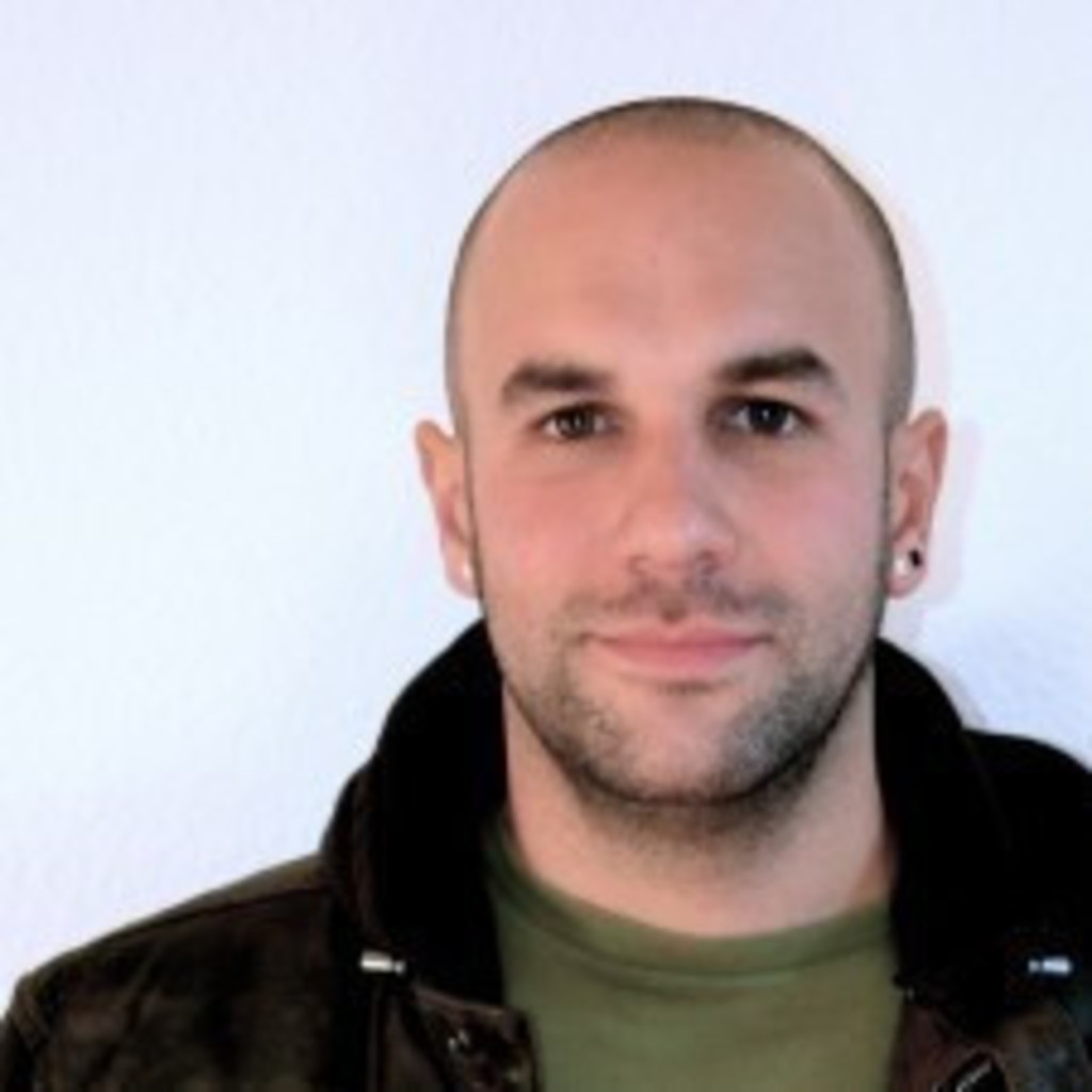 Mario Galan - Aushilfe - Restaurant & Bar "Powwow" Kreuzberg - Berlin ...