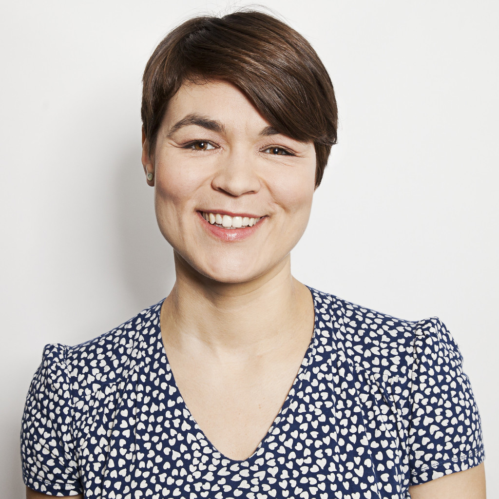 Mag. Nora Winter - International Head of HR and Volunteer Management ...