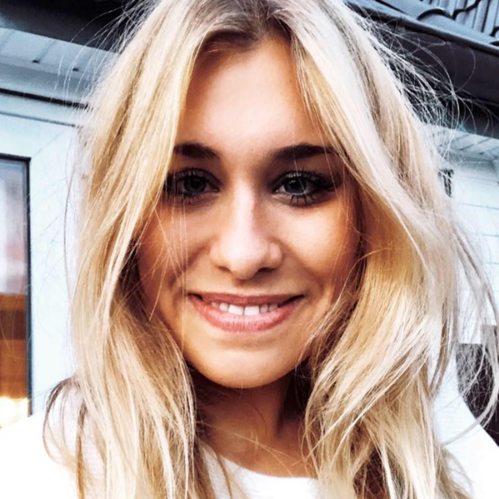 Julia Pater - Digitale Produktentwicklerin - Bayerischer Rundfunk ...