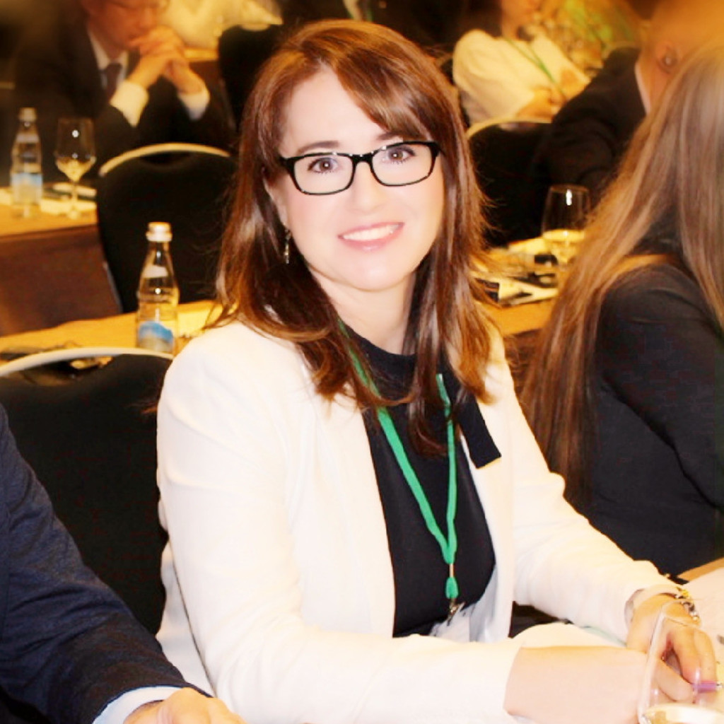 Prof. Dr. Julia Krause - International Industrial Sourcing and Sales - HTW Dresden | XING