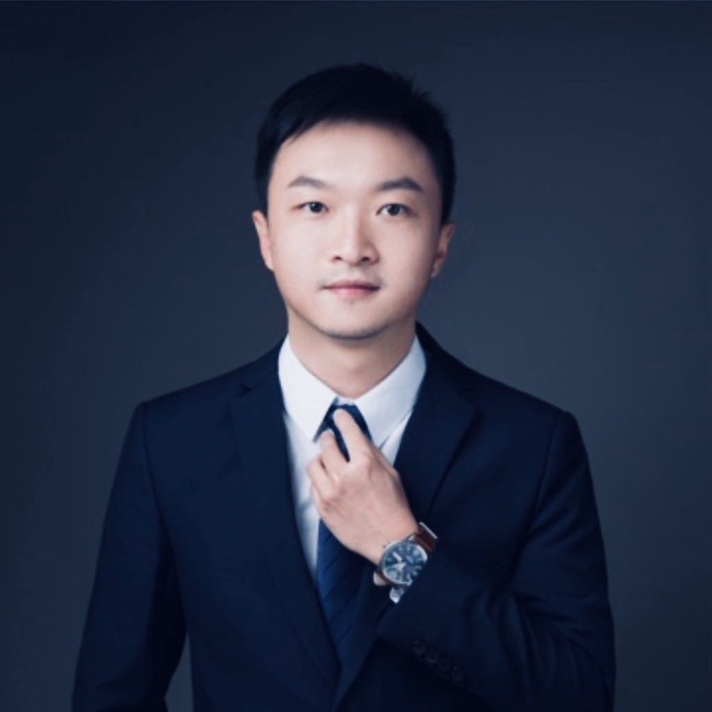 Jasper Chen: Ausbildung und Berufserfahrung | XING