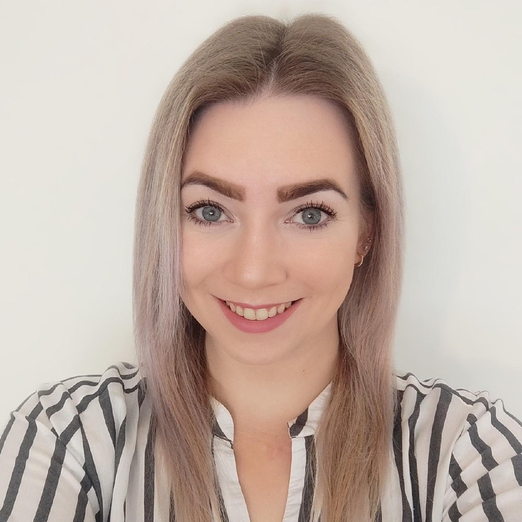 Viona Belloff - Bartender - TUI Cruises GmbH | XING