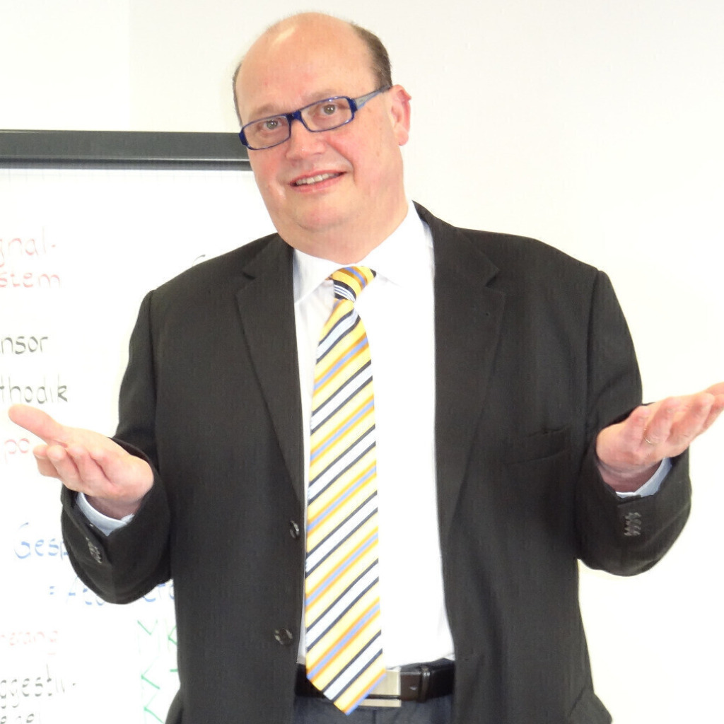 Gerald Schmidt - Geschäftsführer - MKV - Headhunting & Training | XING