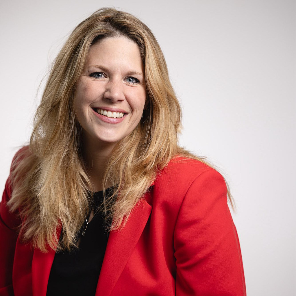 Ruth Kamp - Regionaldirektorin - Ta Triumph-Adler Deutschland GmbH | XING