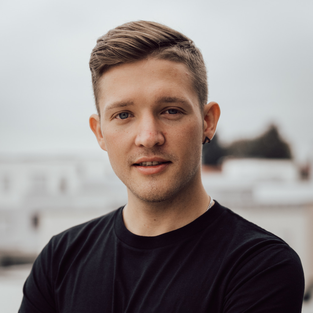 Jessica Alger's Instagram, Twitter & Facebook on IDCrawl