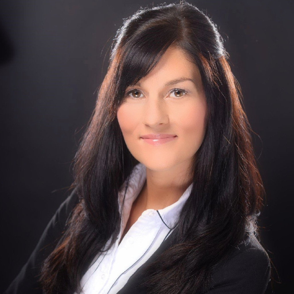 Jenny Pfützner - Spezialistin Transformationsprogramm/ Episodenmanager ...