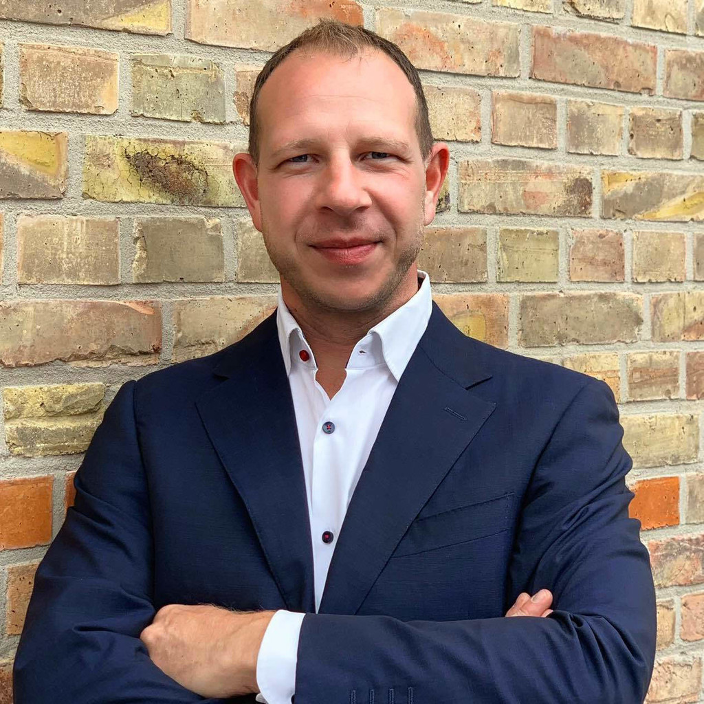 Robert Henke - Senior Account Executive - Beekeeper | XING