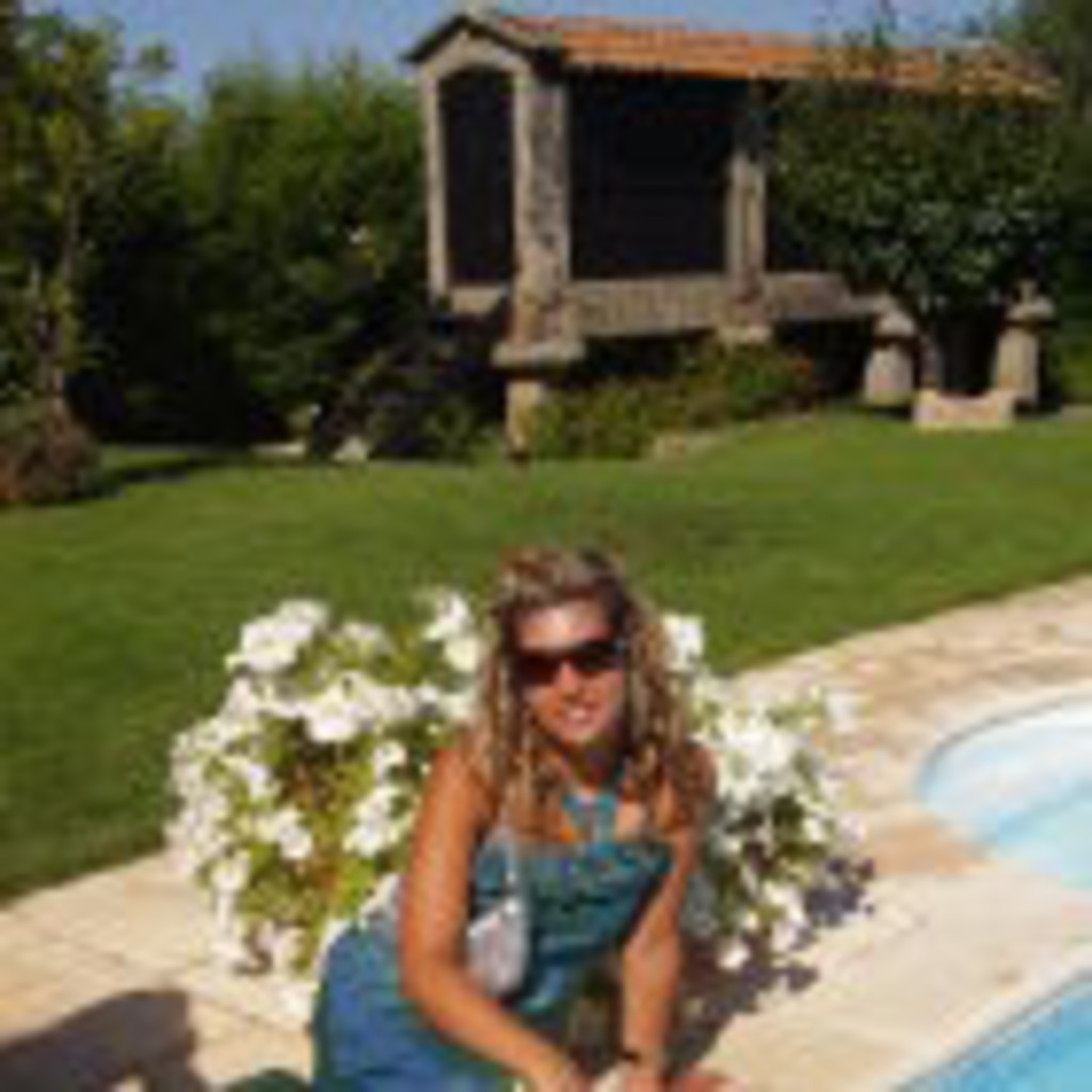 Susana RODRIGUES - Hotesse d'accueil - LEGRAND France Isère | XING