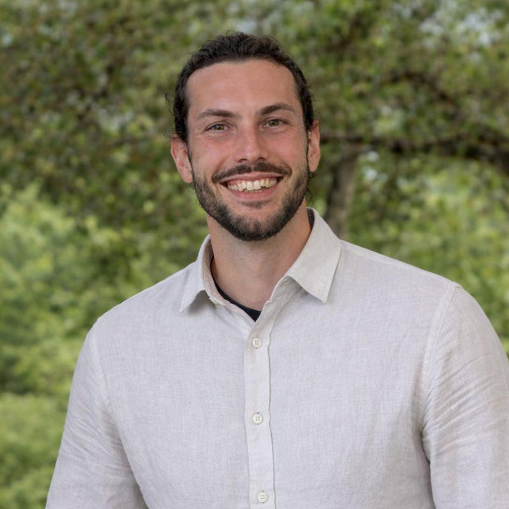 Jan Edinger - Freelancer - WEsualize LLC | XING