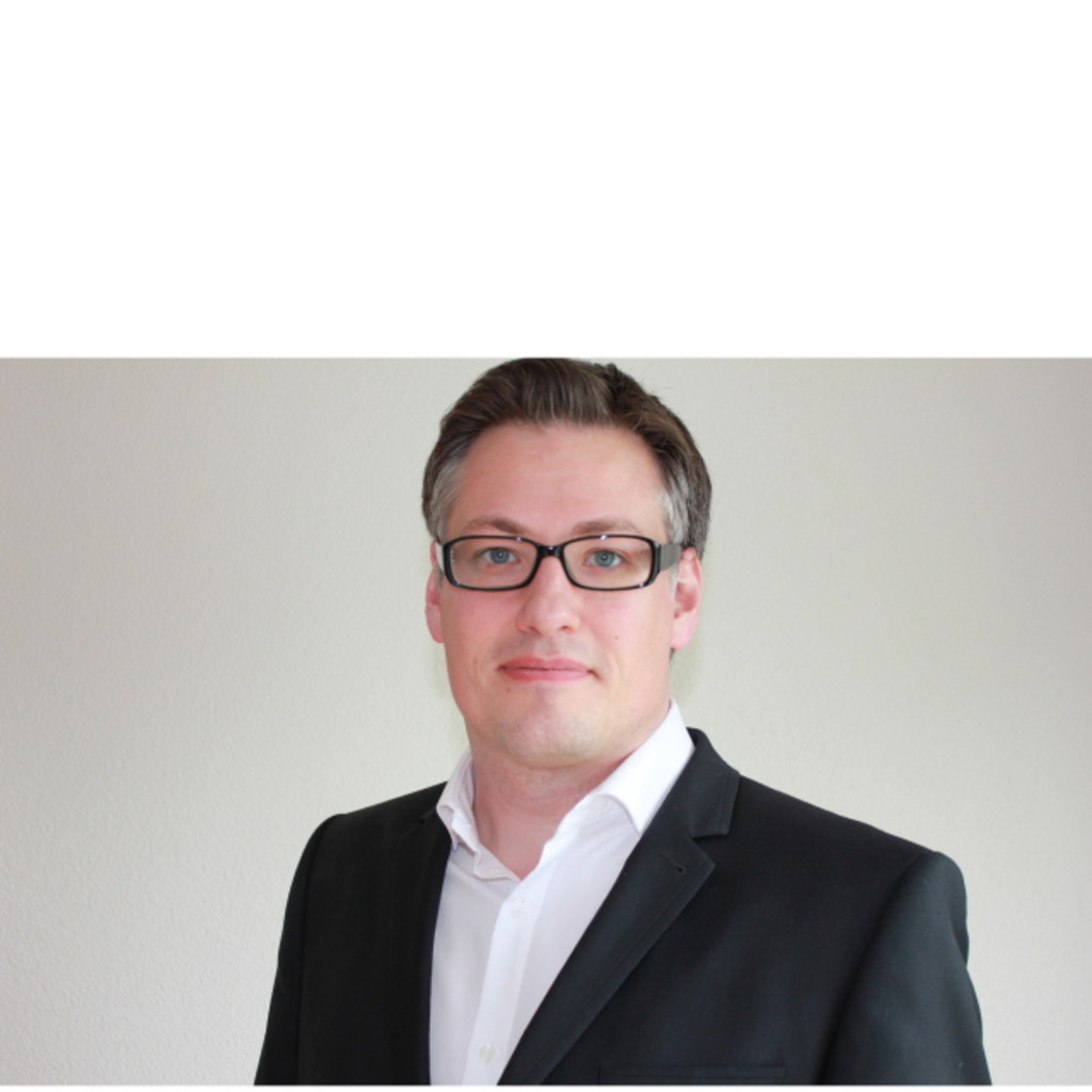 Euan Cameron - Global Marketing Manager - Roche Diagnostics ...