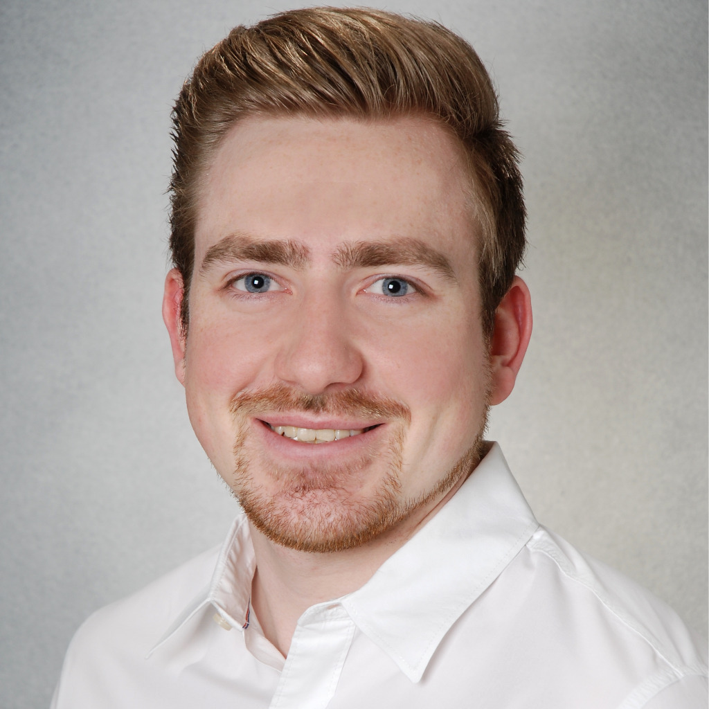 Patrick Huber - Masterand: Integration eines Sattelaufliegers in eine ...