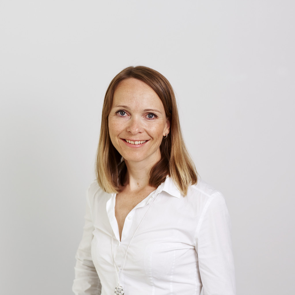 Birgit Nielsen Scholtholt - Senior Originator Renewables - ECOHZ | XING