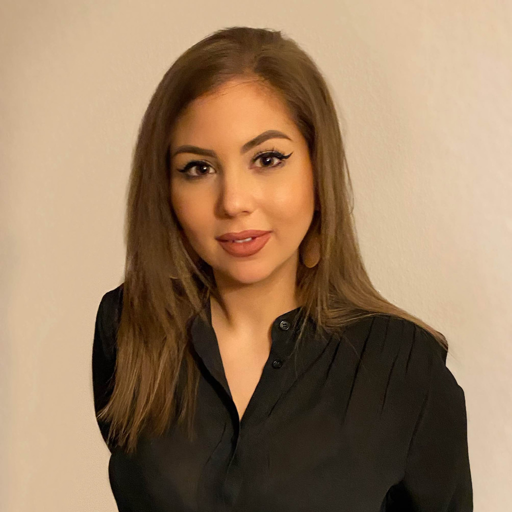 Lisa Diana Cahnbley - Visual Merchandiser - Kult | XING