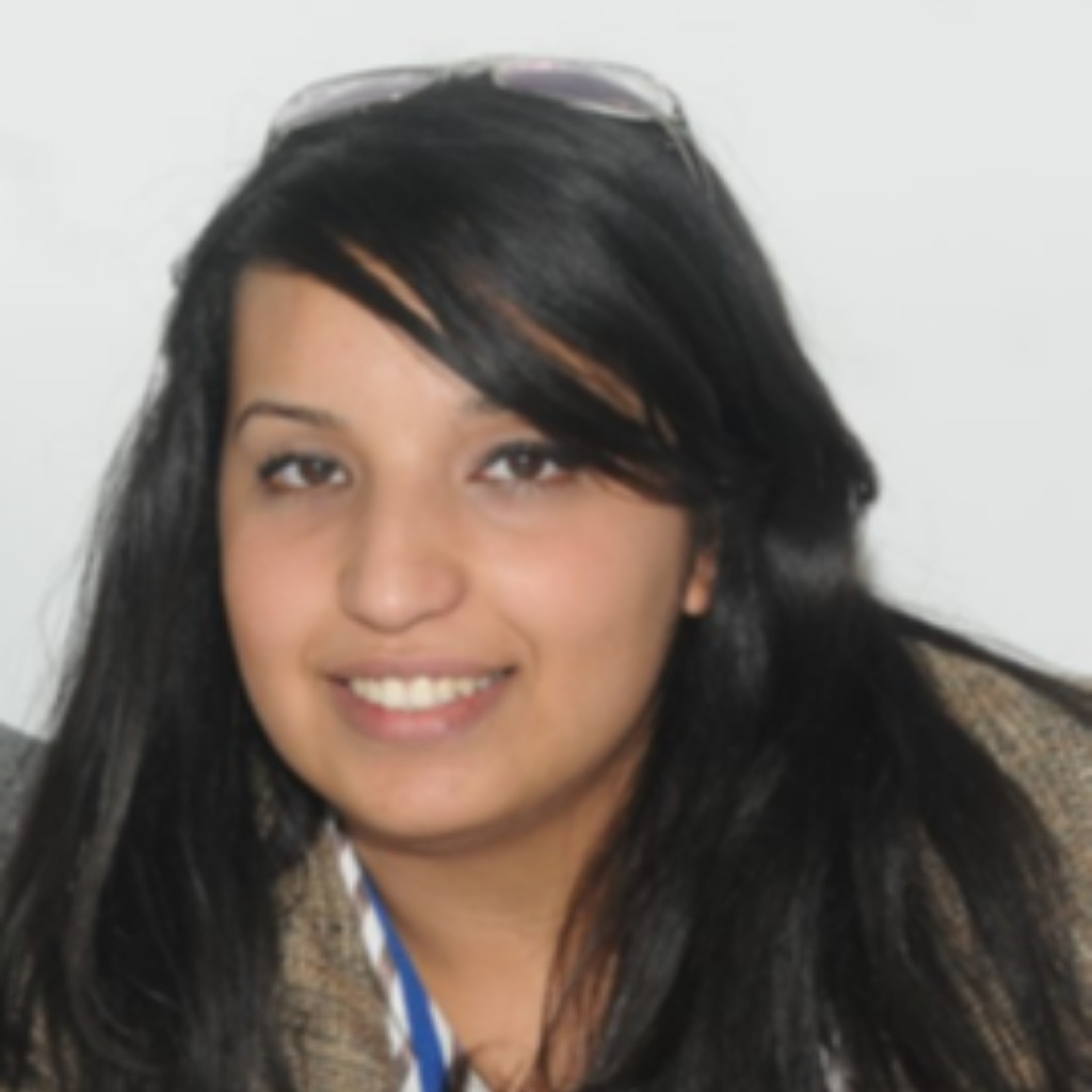 Lamia Banani - Buchhalterin - DELL Computer und BNP Paribas | XING