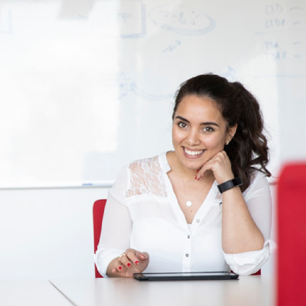 Sarah Hamza - Project Management Office Specialist - Thales Deutschland ...