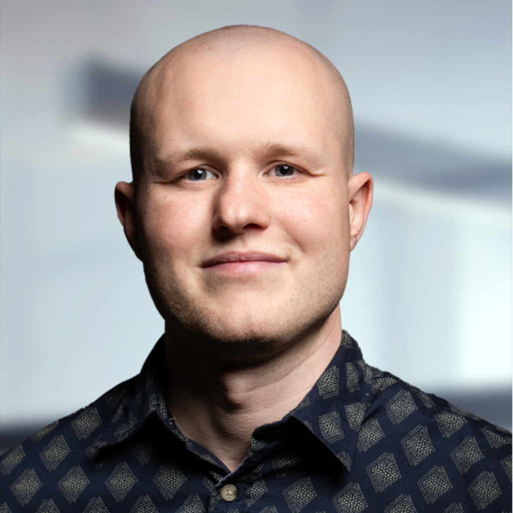 Maximilian Knoch - Gefahrgutbeauftragter - Simon Hegele Gesellschaft ...