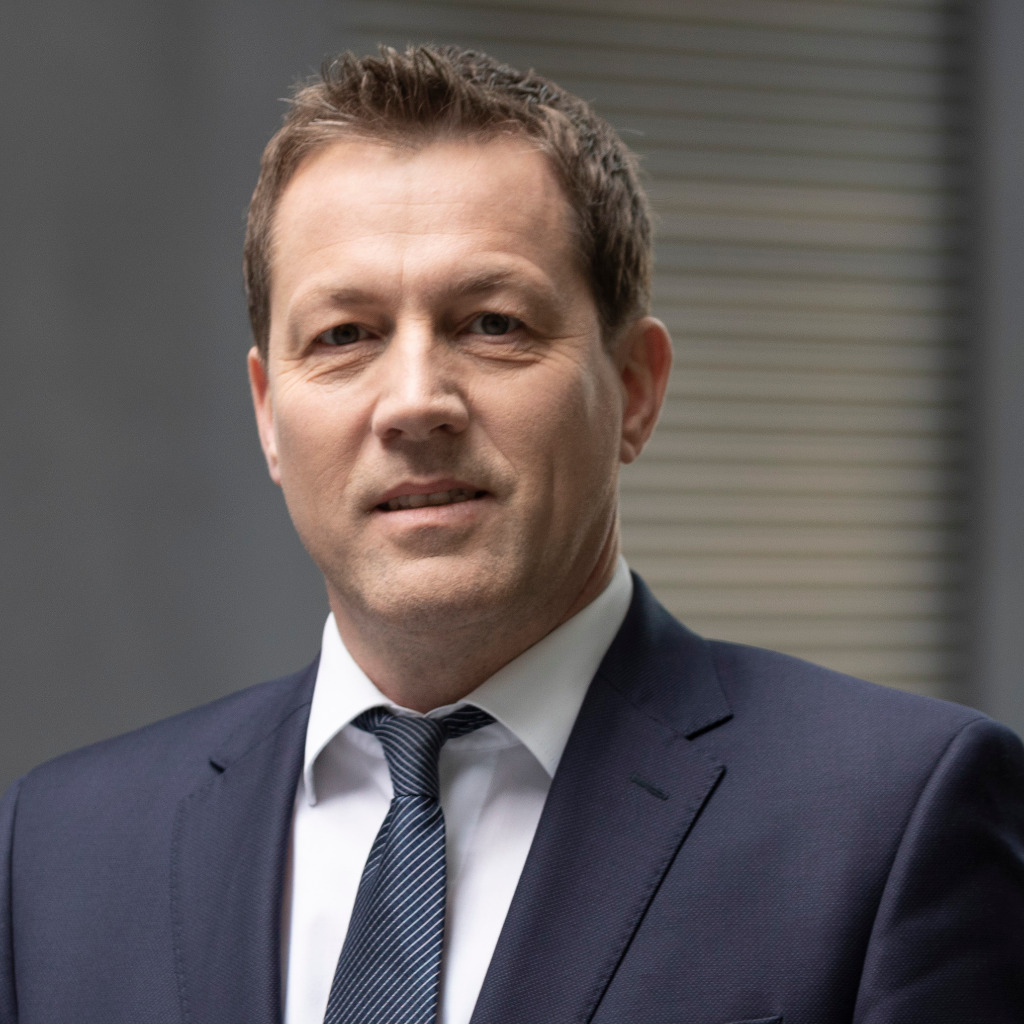 Martin Fischbach - Leiter Portfoliomanagement / Fondsmanager / Vorstand ...