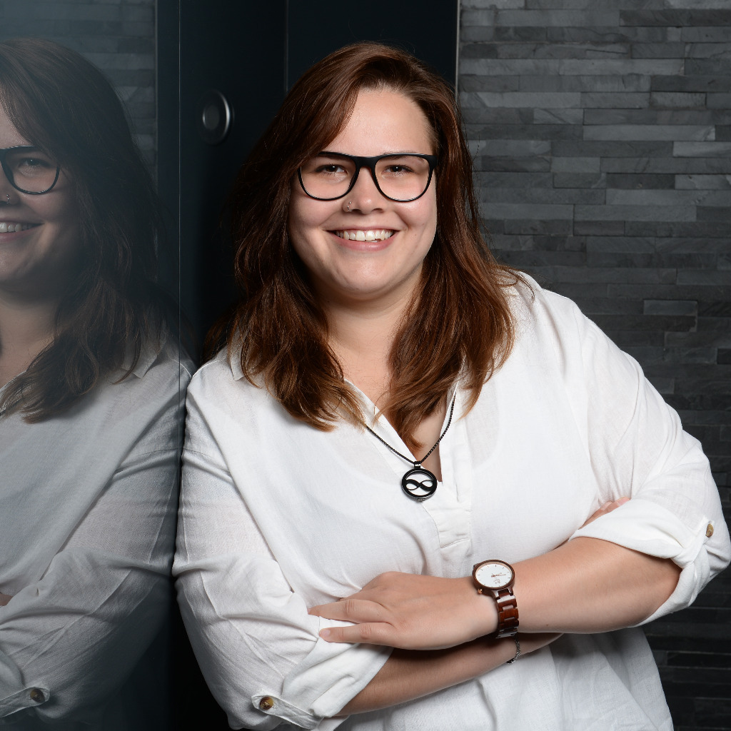 Laura Lippert - Sachbearbeiter Vertriebsinnendienst - Selecta one | XING