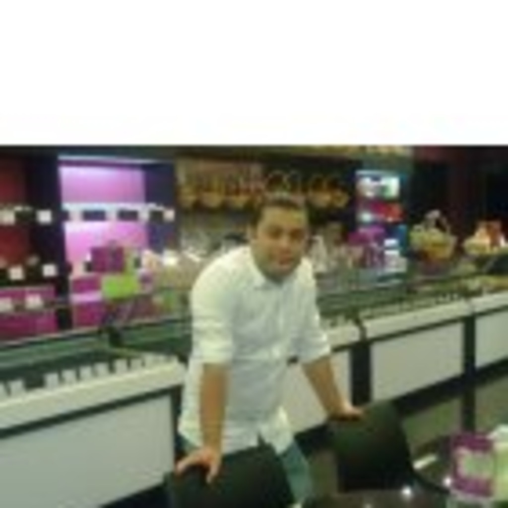 Jeevan Pandey - Chef de partie - Hotel Kempinsiki & residence plam ...