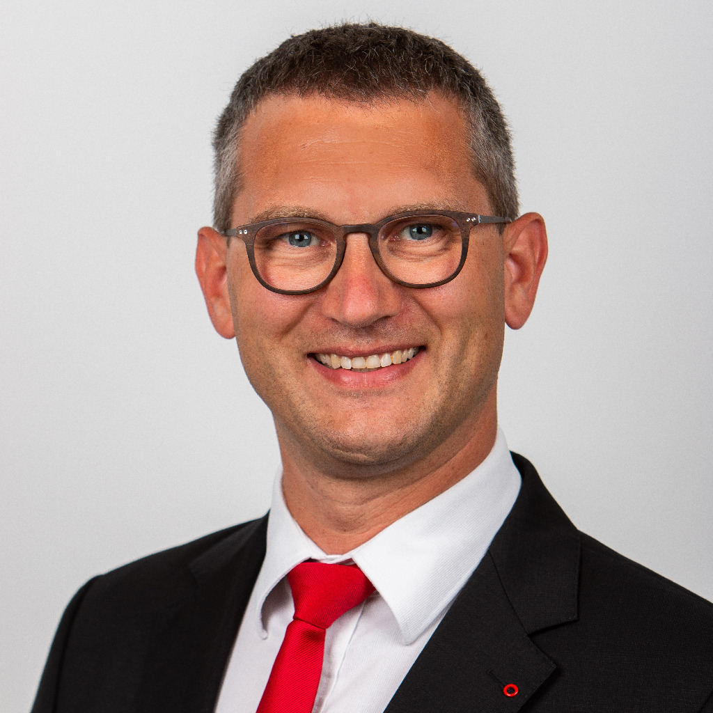 Sandro Saccavino - Leiter der Gruppe Internationales Geschäft ...