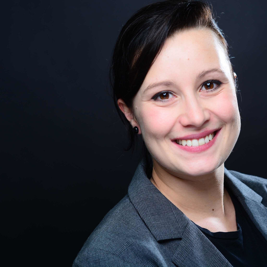 Lisa Ziersch - Produktmanager - GUTcert GmbH | XING