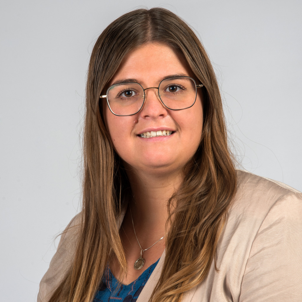 Maria Schoder - Geschäftsführerin - Wohn- und Gewerbepark "Momm" GmbH ...