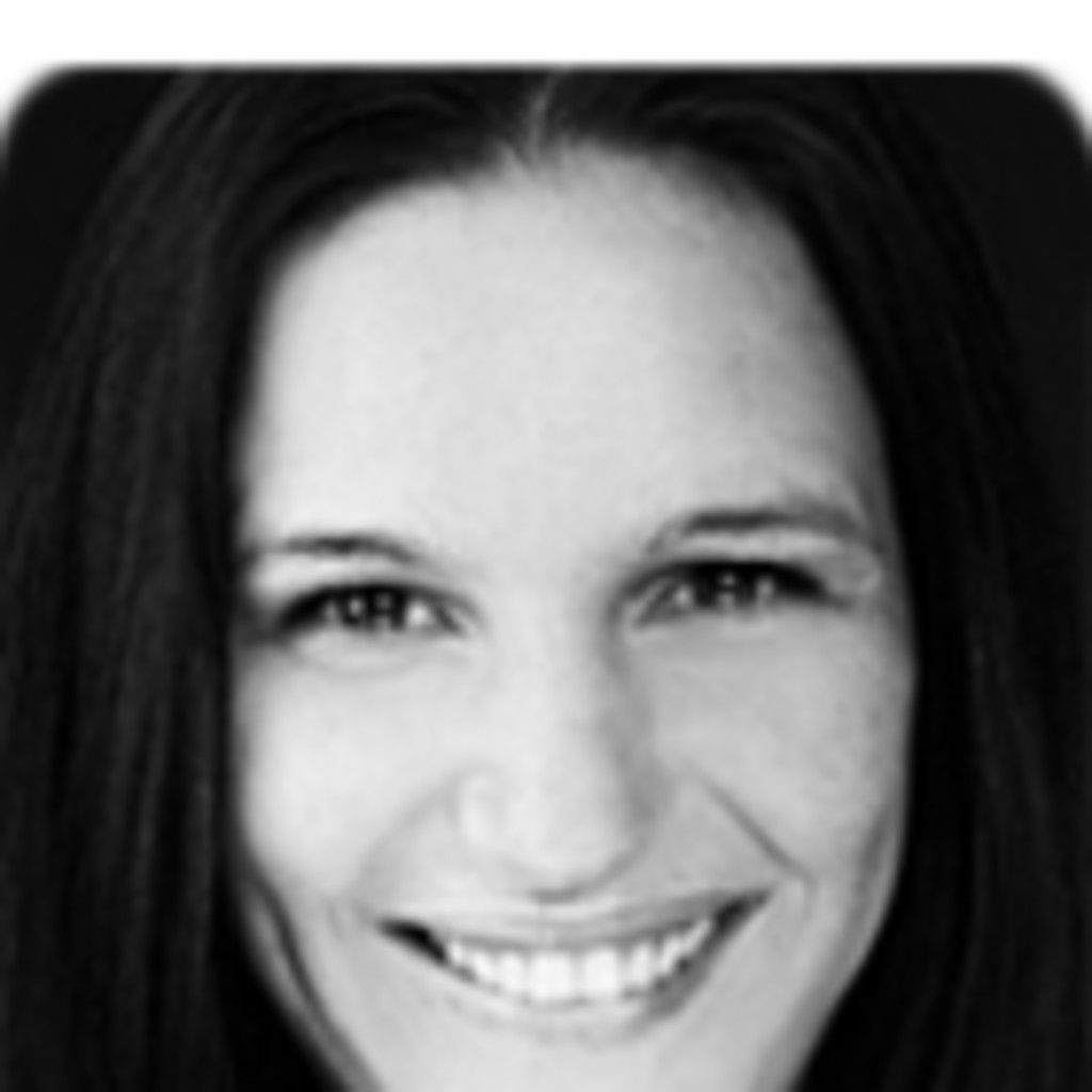 Melanie Roth's Instagram, Twitter & Facebook on IDCrawl