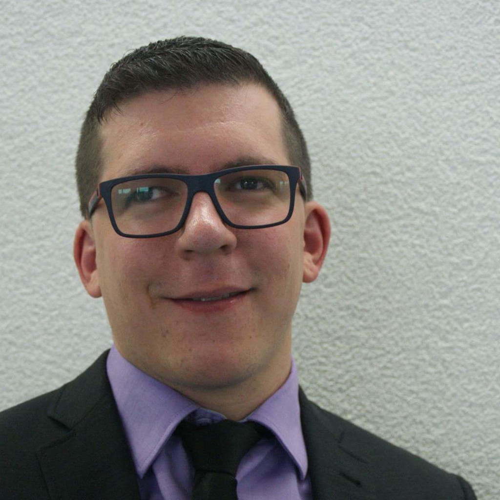 Philipp Erny - Chef de Rang - Pier11 | XING