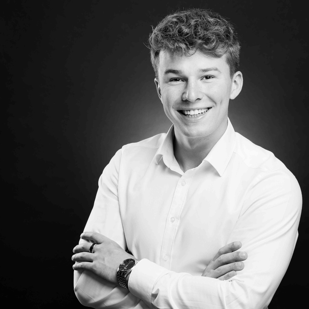 Felix Anton Sobczyk - Werkstudent - Hays | XING