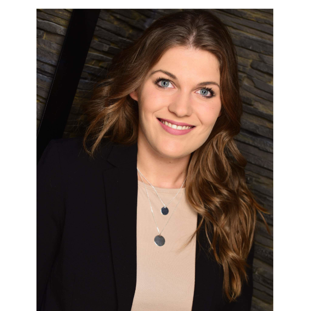 Lisa Pedersen - Payroll Specialist - BRZ Deutschland GmbH | XING