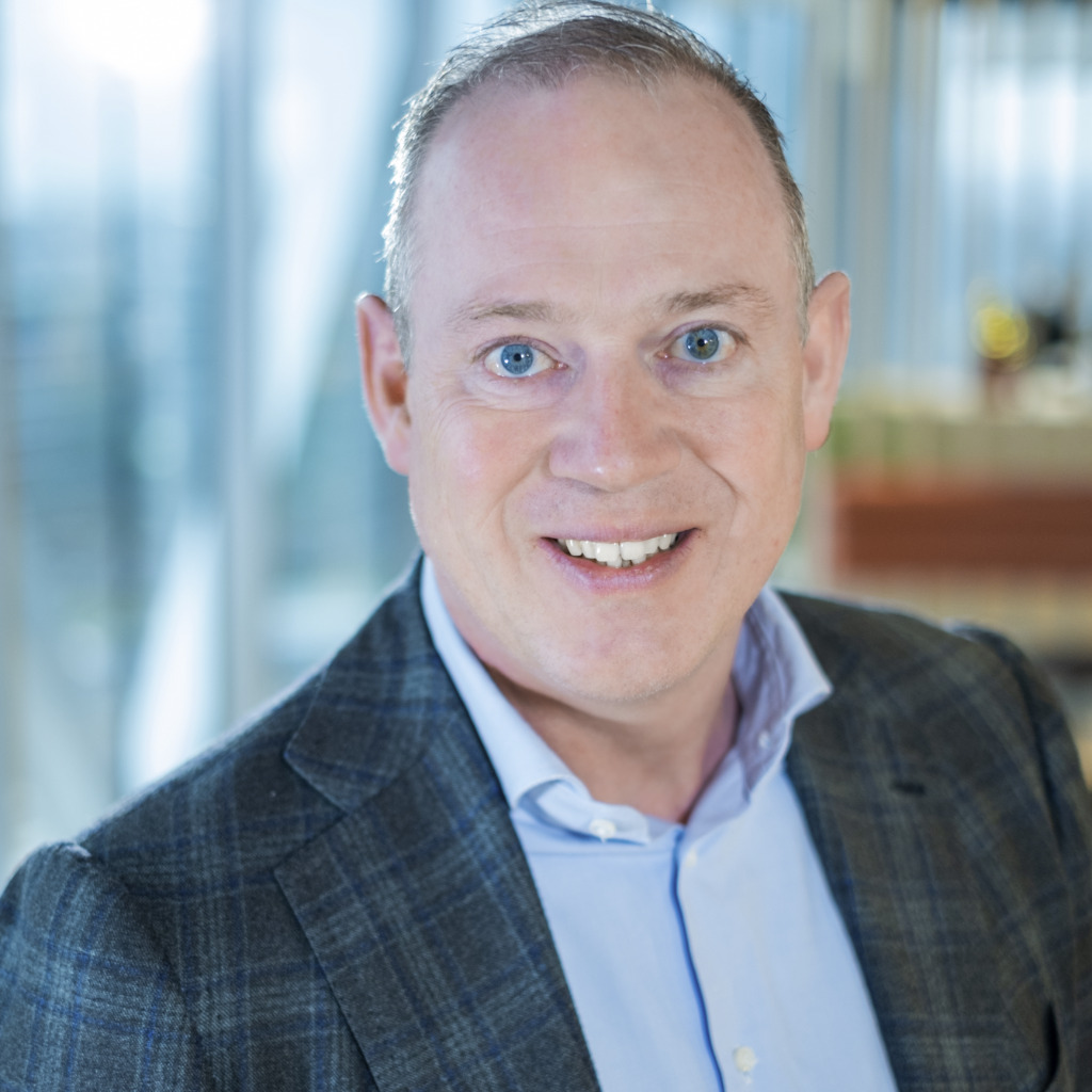 Richard Mazer - Sales Director Europe - OnLogic | XING