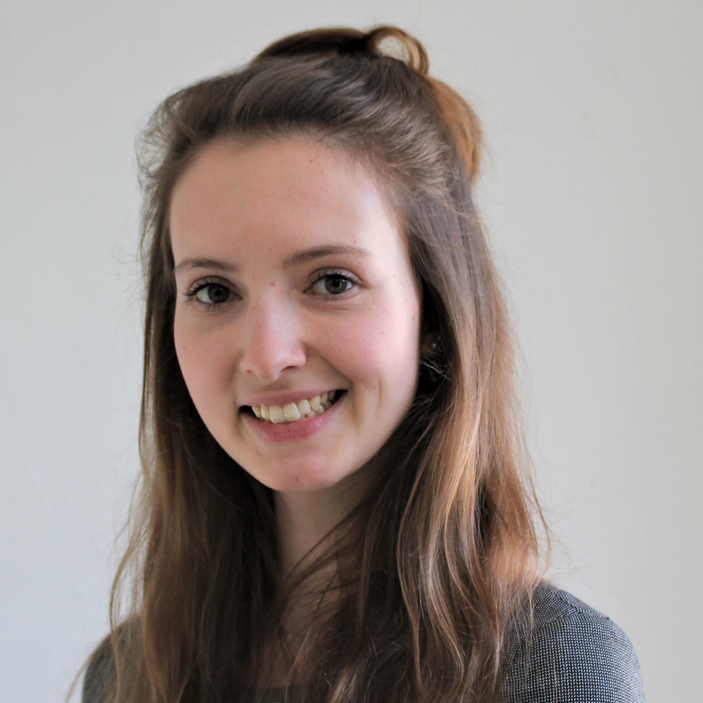 Julia Knobloch - Project & Social Media Lead - Etter & Partner | XING