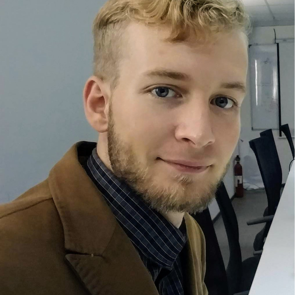 Dipl.-Ing. Andrei Malashkin - Programmer - Reactive Reality | XING