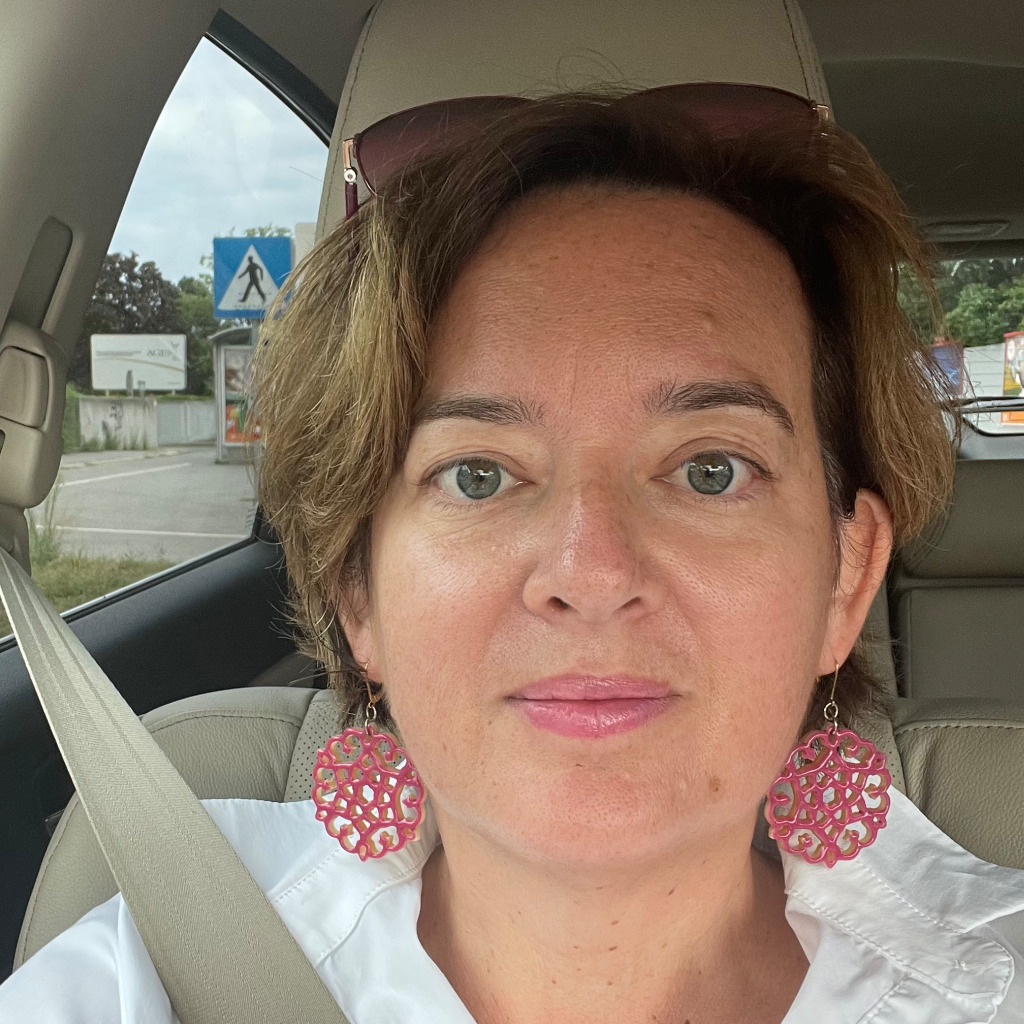 Elisabeth Binder - Allrounderin - Mode im Hanssonzentrum | XING