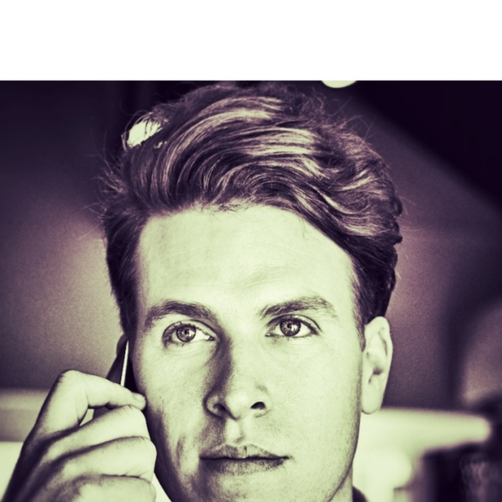 Andrew Mowbray - Communications Director - All Amber | XING