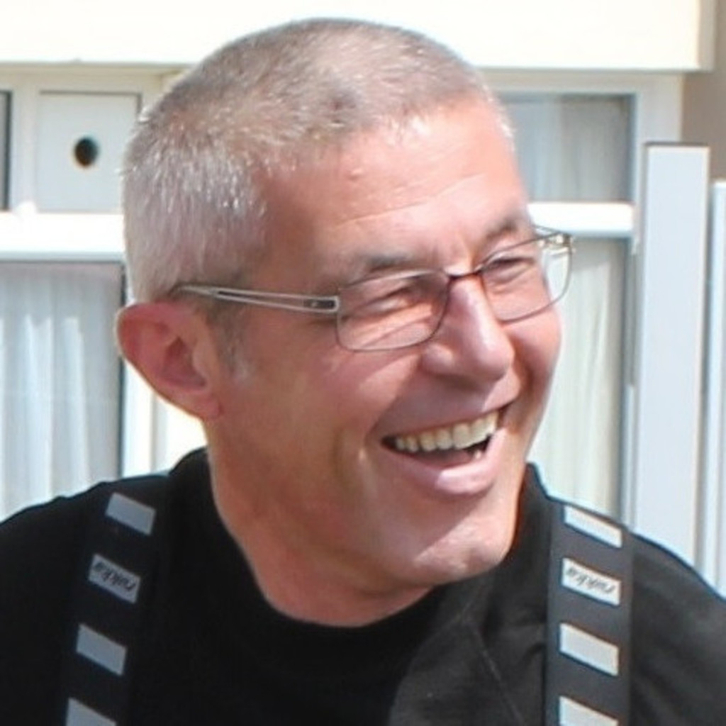 Robert Strasser - Solutions Specialist - Erste Group IT International ...