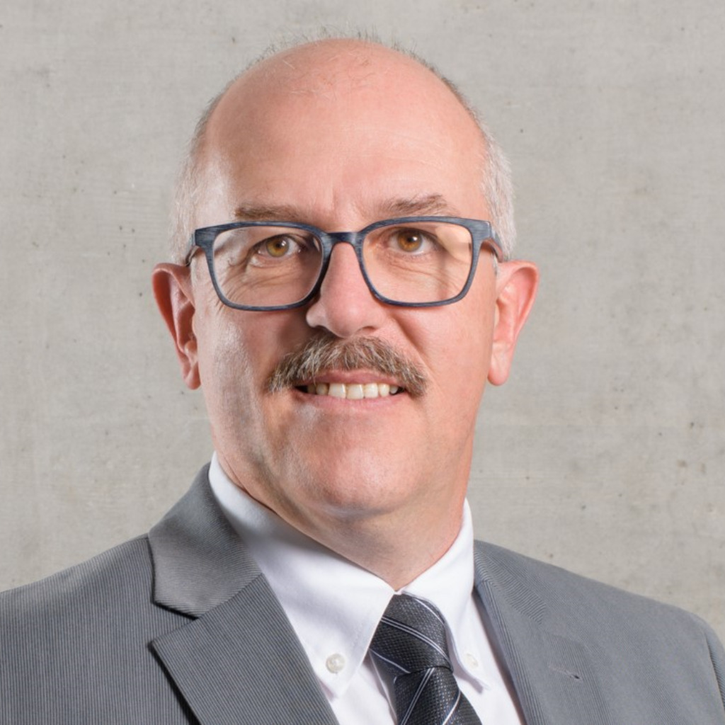 Daniel Suter - Stv. Geschäftsführer - VAKA | XING