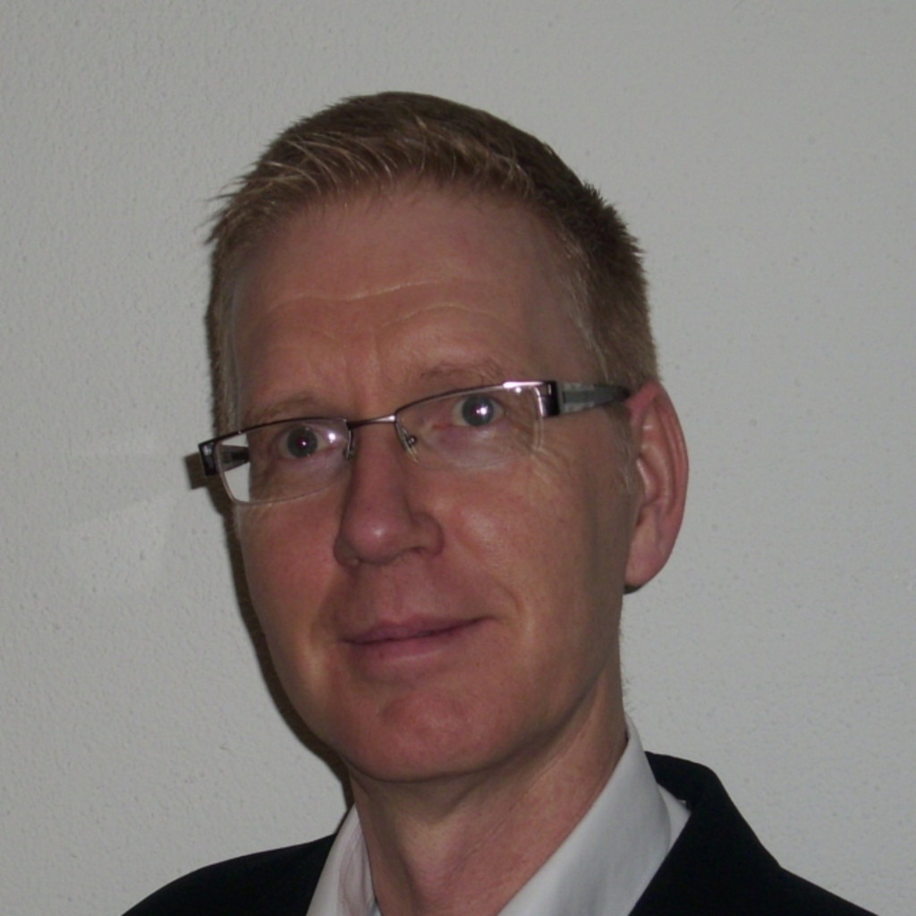 Dr. Thomas Mertens - Dozent & Studiengangsleiter MBA - FHDW ...