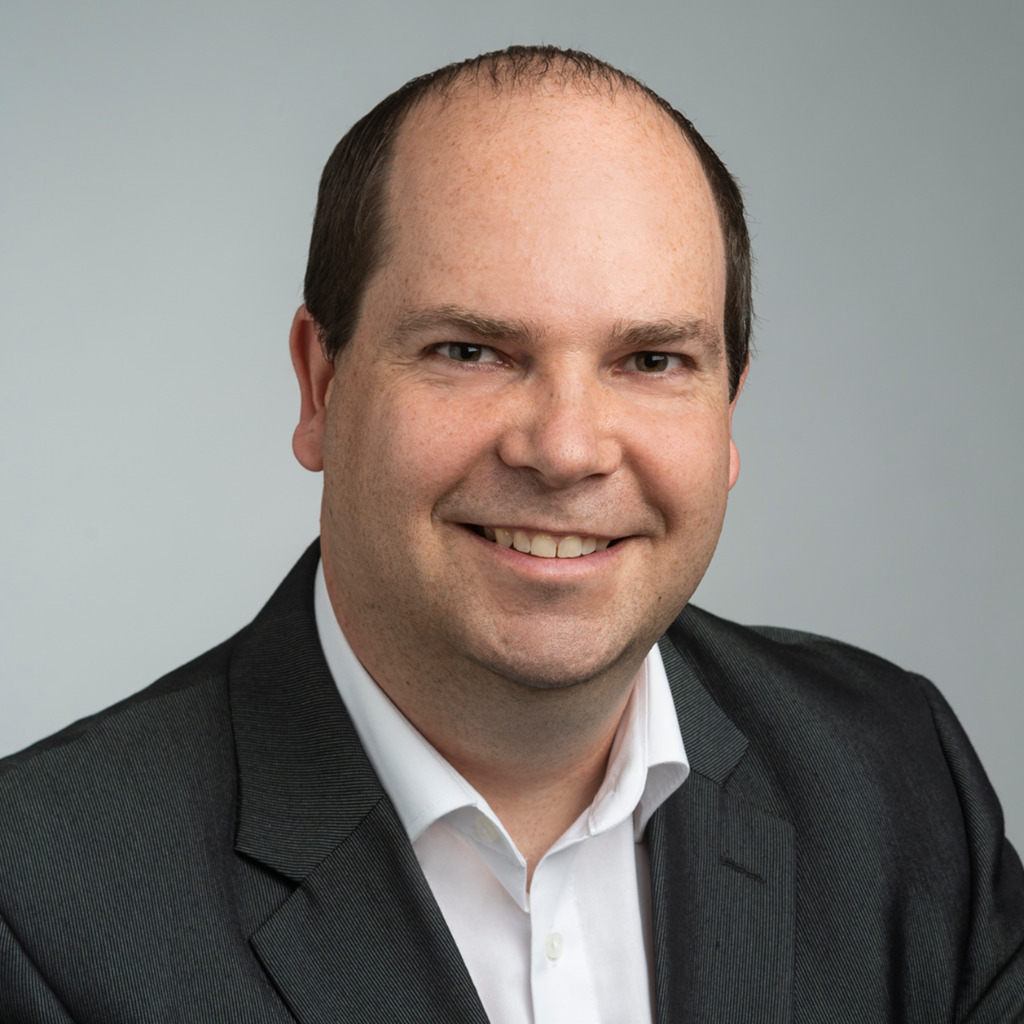 Sebastian Fischer - VMware Virtualization Expert - TÜV NORD Service ...