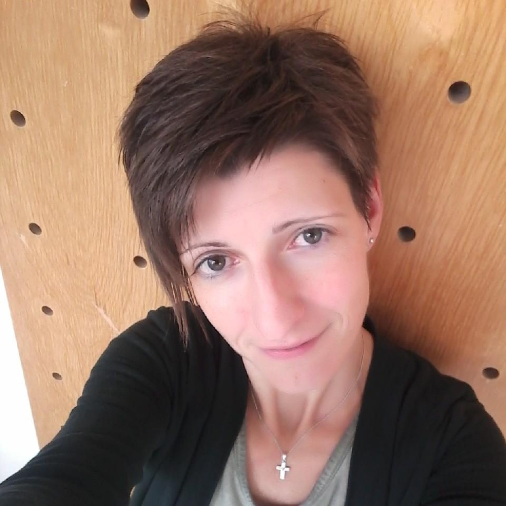 Anja Link - Büroleitung und Vertriebsassistentin - Versicherungsbüro ...