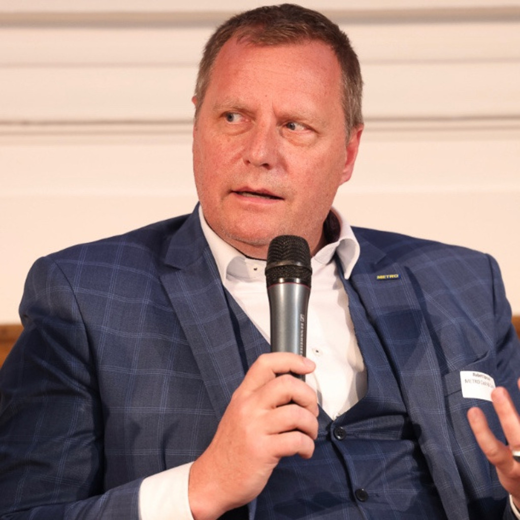 Robert Spevak - Country Security Manager - Metro Cash & Carry ...