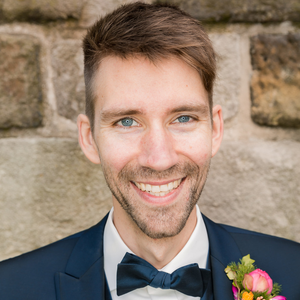 Daniel Behrendt - Leiter des Fachbereichs Kreditorenbuchhaltung ...